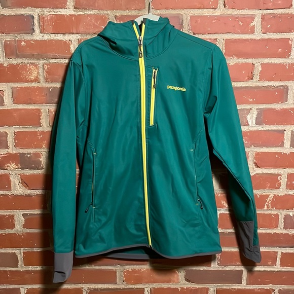 Patagonia | Jackets & Coats | Patagonia Softshell Jacket | Poshmark